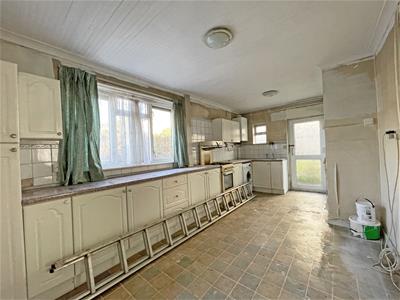 Property details for Austin Avenue, North Prospect, Plymouth £160,000 ...